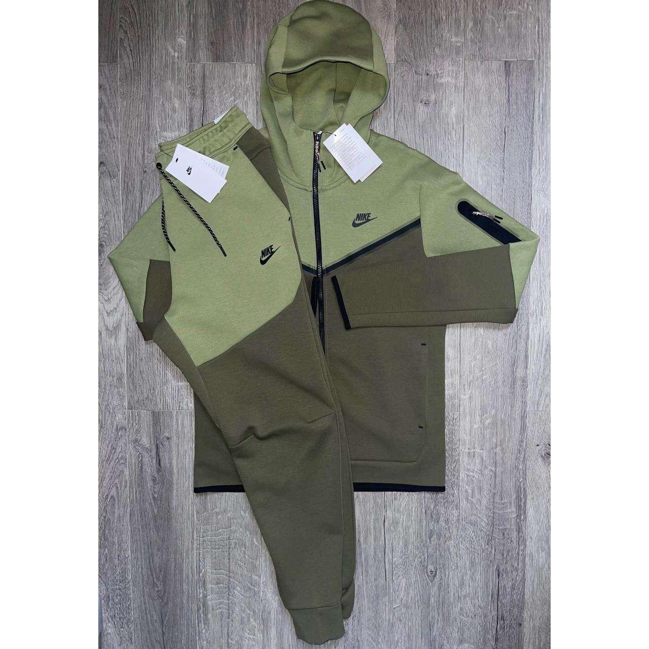 Full nike tech fleece size small 9/10 condition... - Depop