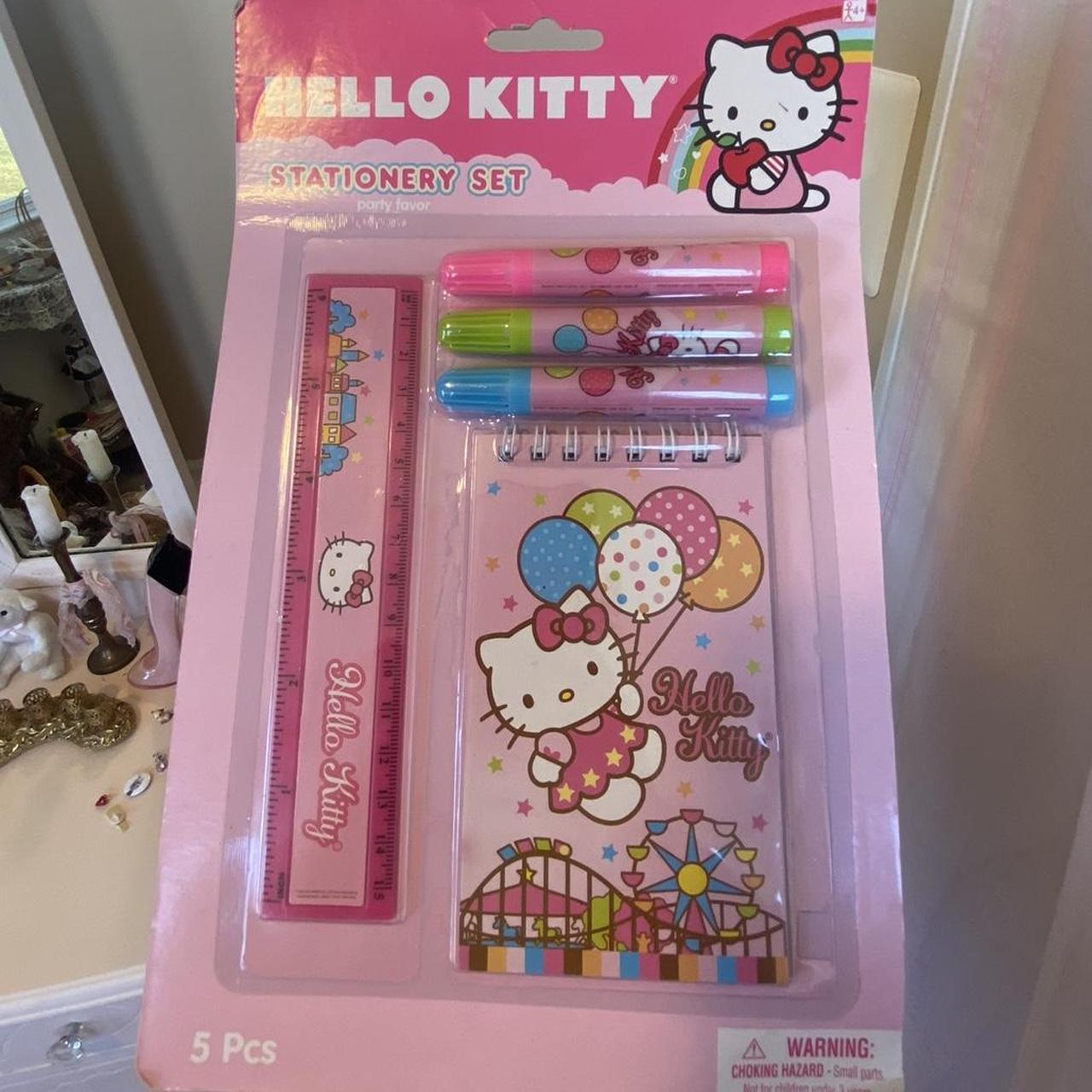 Hello kitty stationary set never opened from 2011 🎀... - Depop