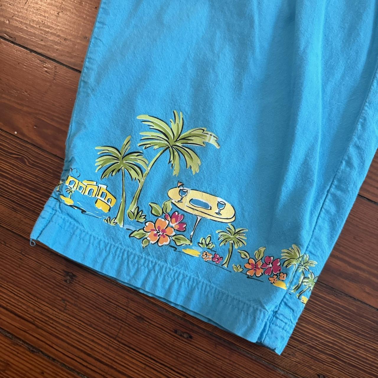 Vintage 90's bright blue capris with a fun little... | Depop