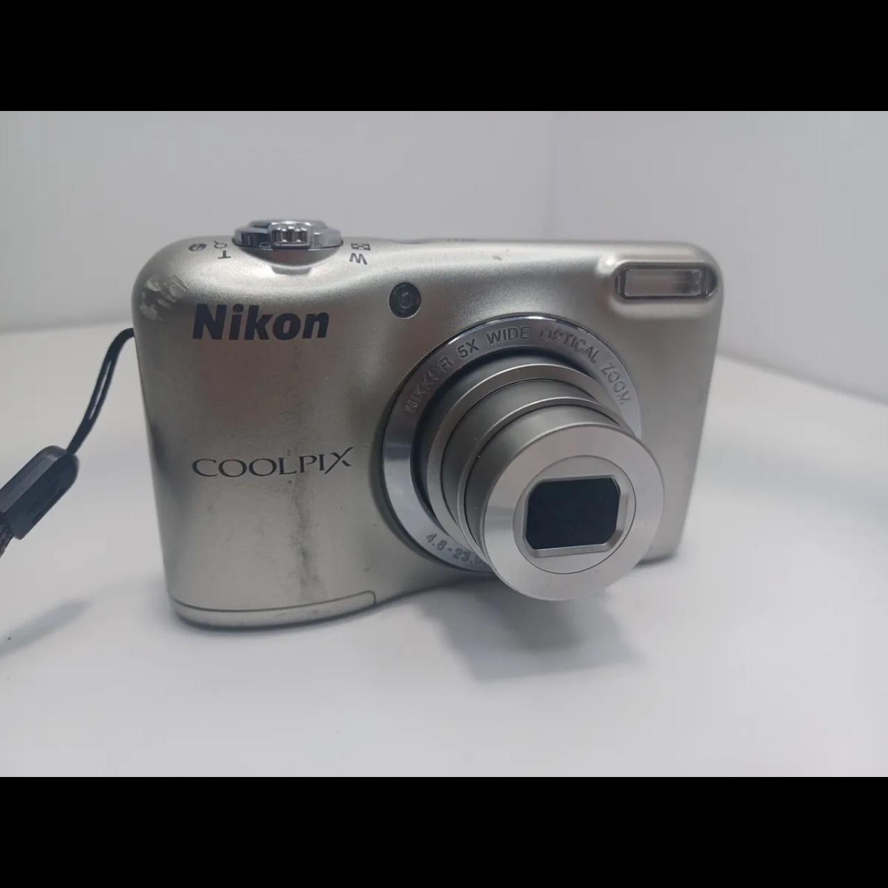 Nikon Coolpix digital Camera 16mp flash tested... - Depop