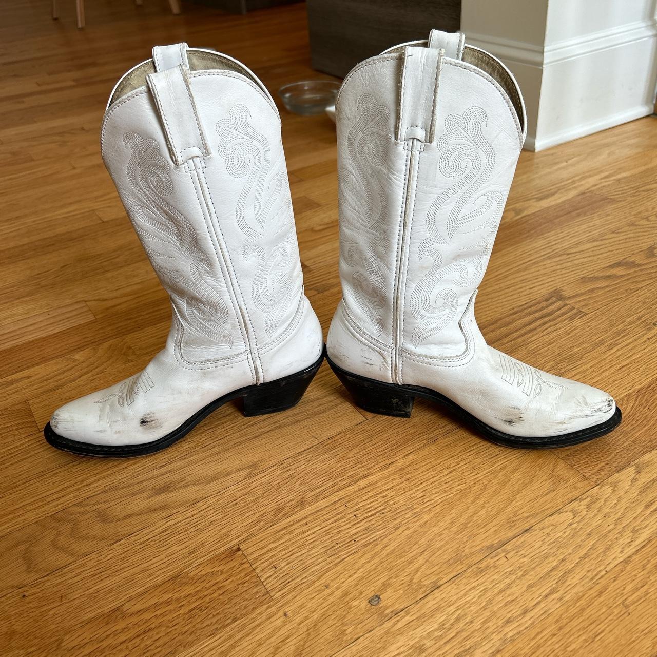 Durango 11” white cowboy boots. Women’s size 6. Fits... - Depop