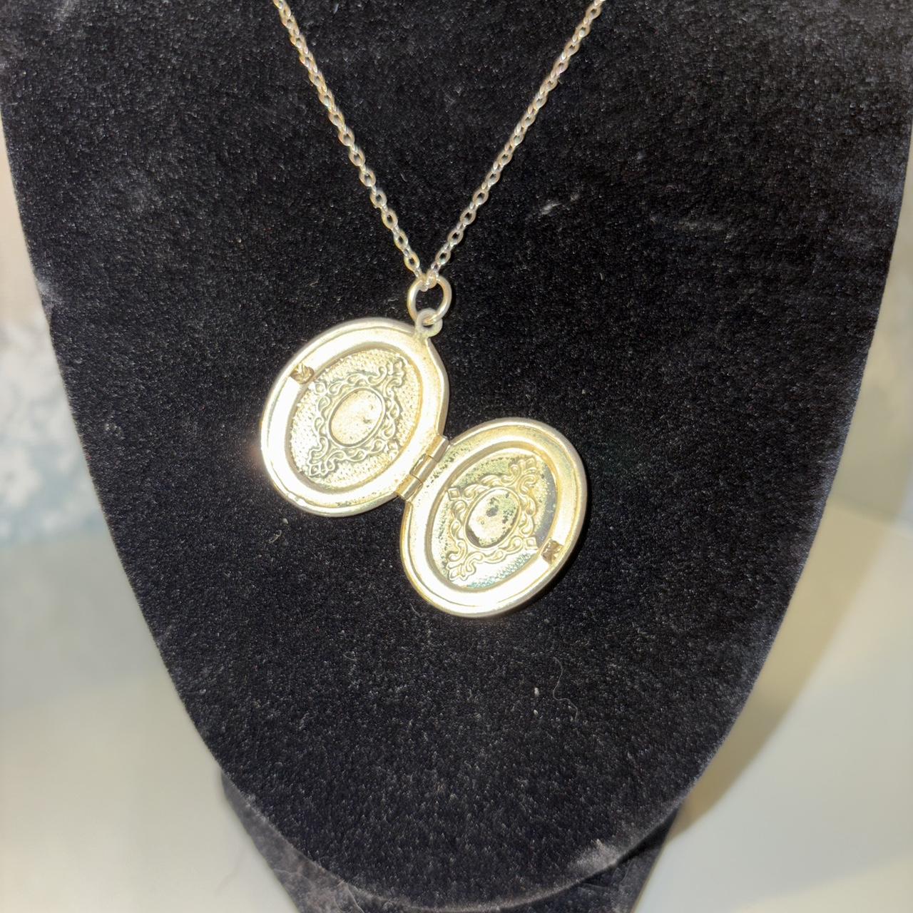 Vintage Sterling Silver Locker necklace adjustable... | Depop