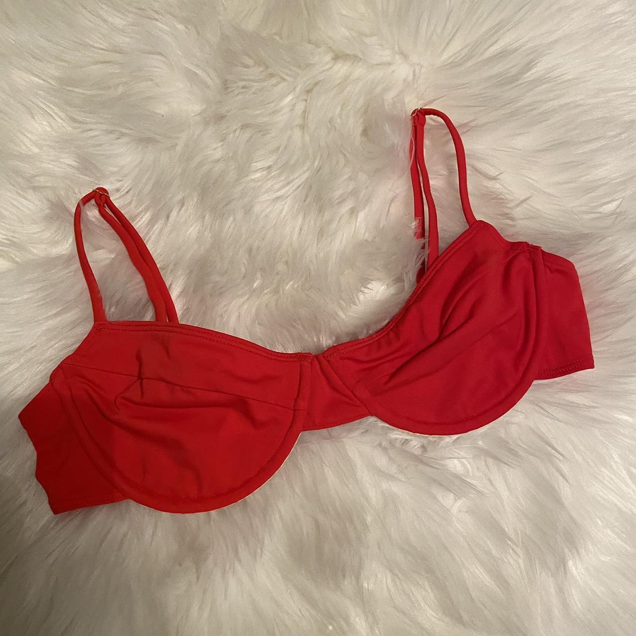 Kendall and Kylie red underwire bikini top / womens... - Depop
