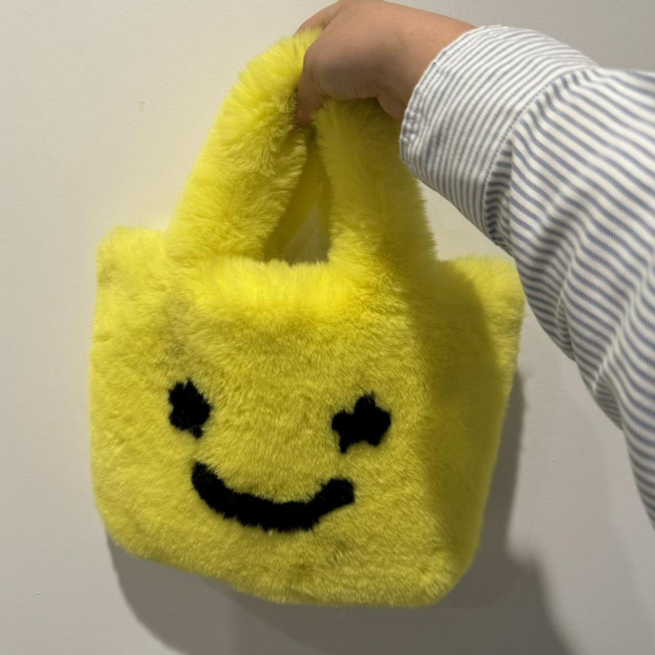 The CUTEST STAR-FACE BAG!!! 🤩💖 - Depop