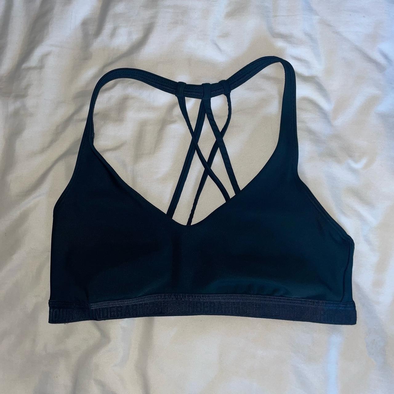 Under Armour Women's Black Bra | Depop