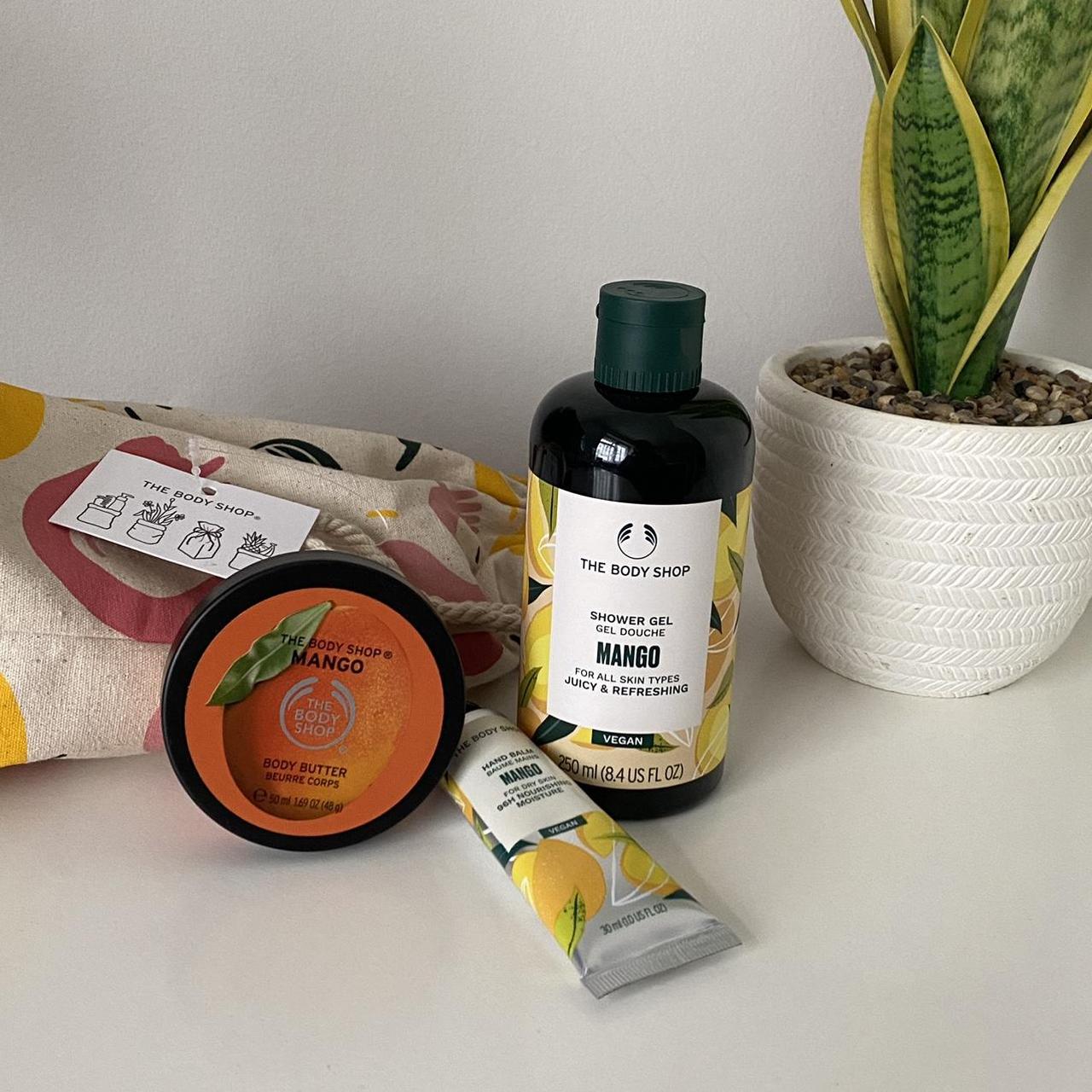the body shop mango gift set/bundle •mango body... - Depop
