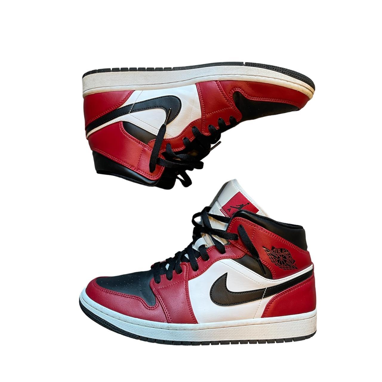 Jordan 1 Mids Chicago (Black Toe) Resell Price -... - Depop