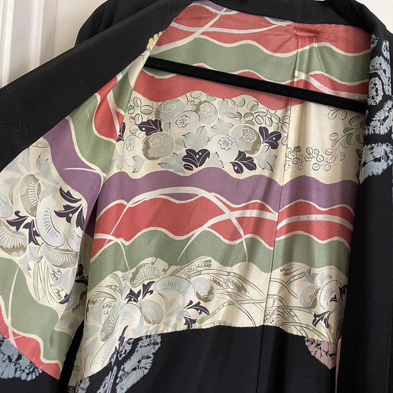 Gorgeous vintage Japanese haori 🌸 A haori is a... - Depop