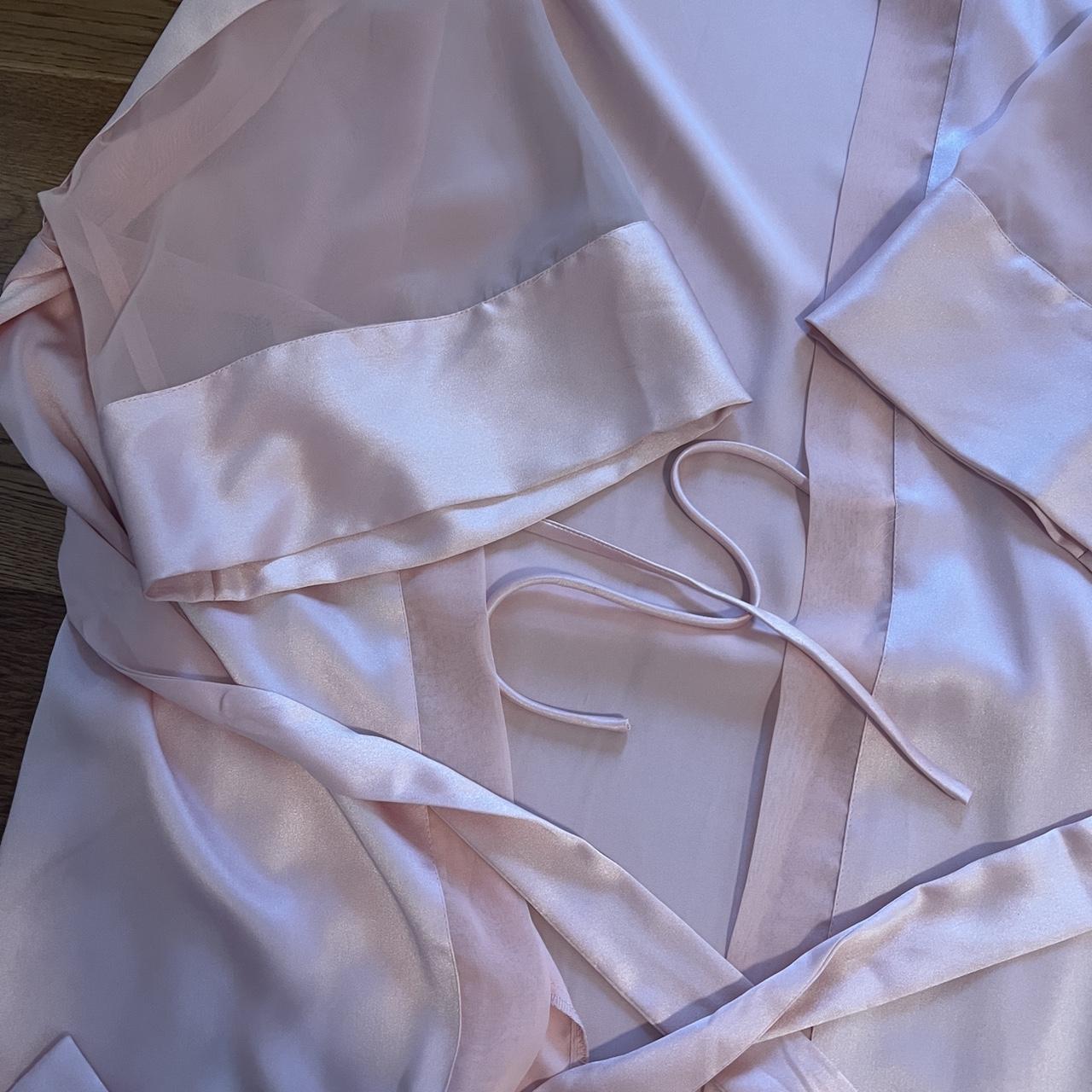 vintage pink victoria’s secret silk robe💗 soo cute,... - Depop