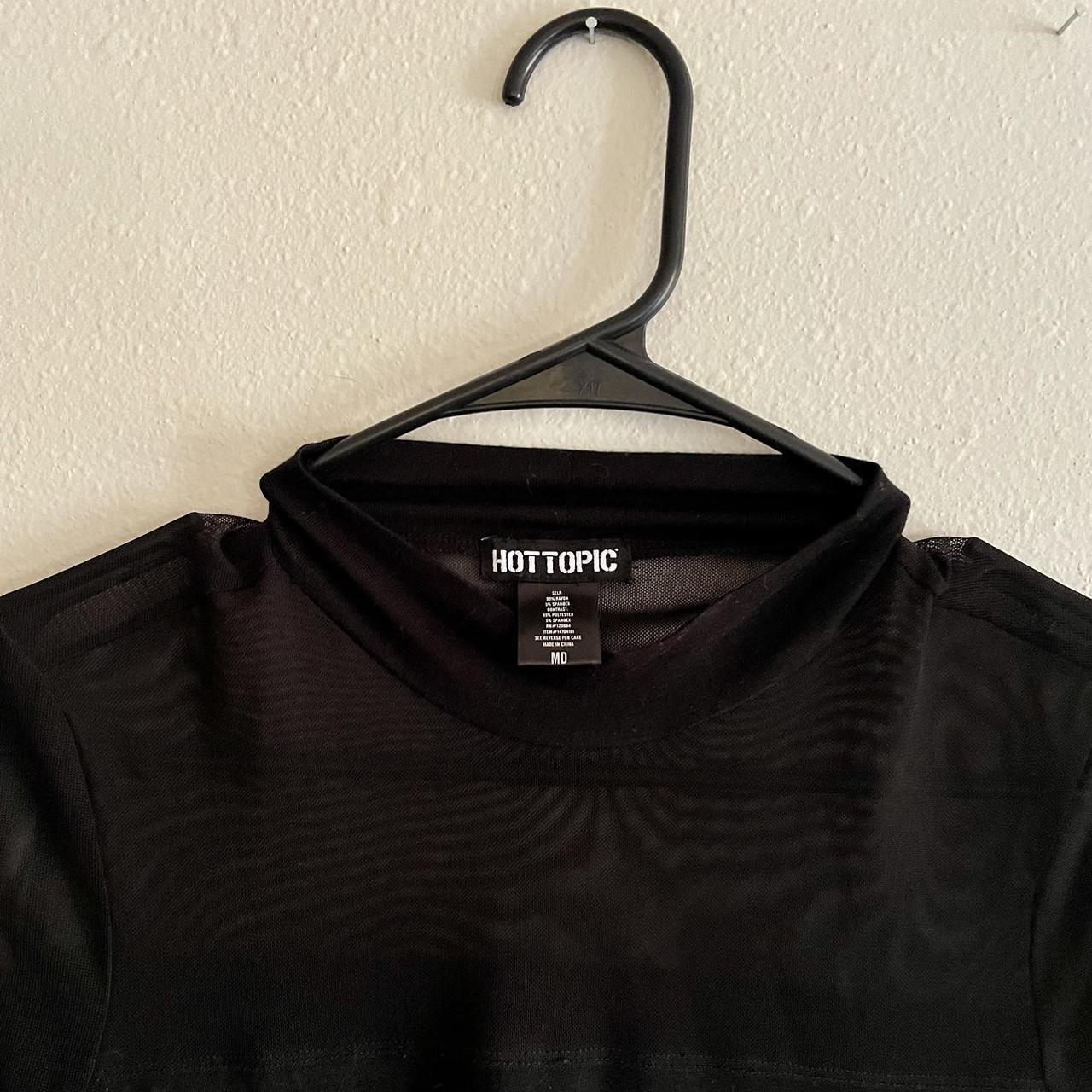 Hot Topic Women's Black Crop-top | Depop