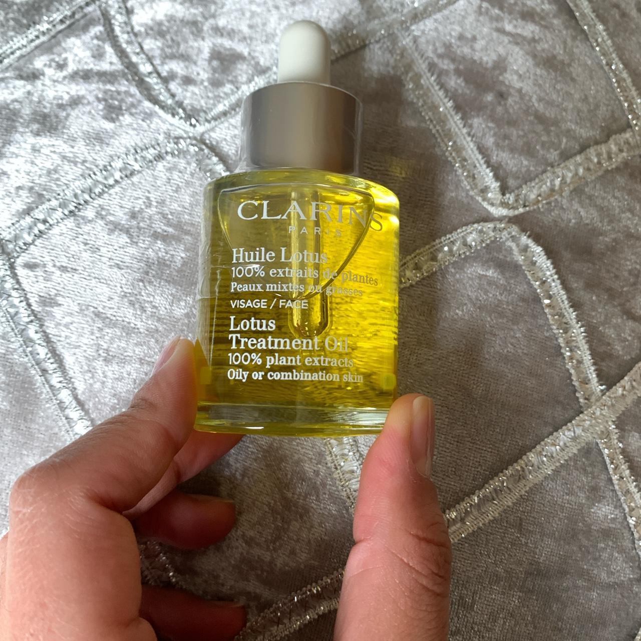 Clarins Lotus Treatment Oil 30ml • Perfect for... - Depop