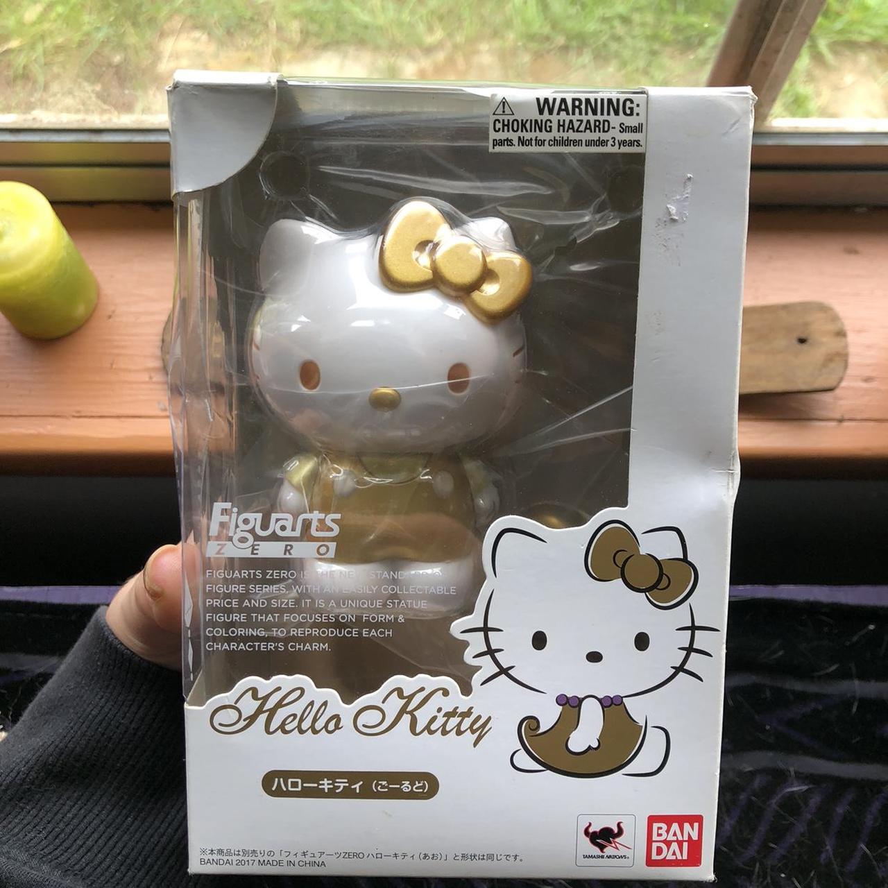 sanrio hello kitty figuarts zero gold figure she... - Depop