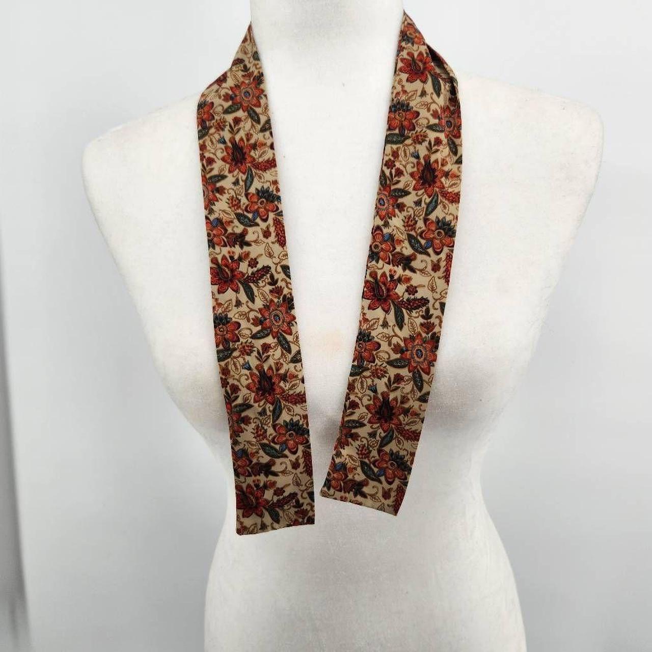 Vintage Paisley Neutral Tan Maroon Tie Scarf Great. Depop