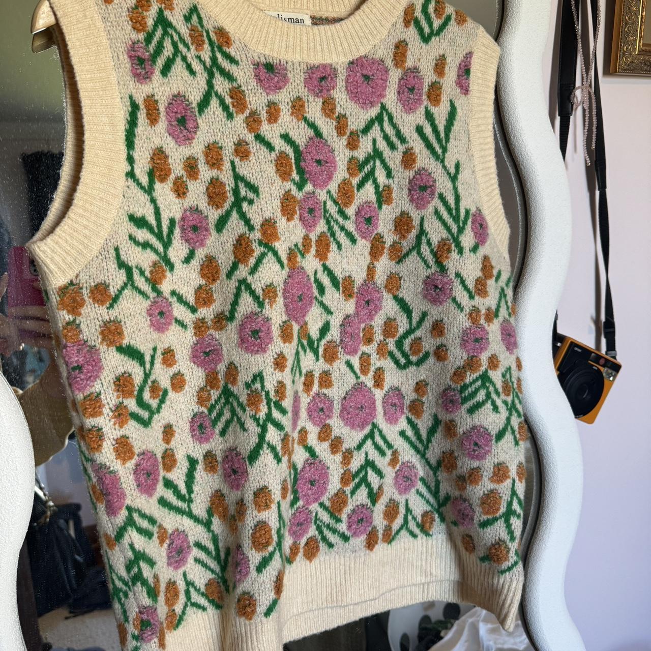 Knitted cardigan Floral pattern Brand new - Depop