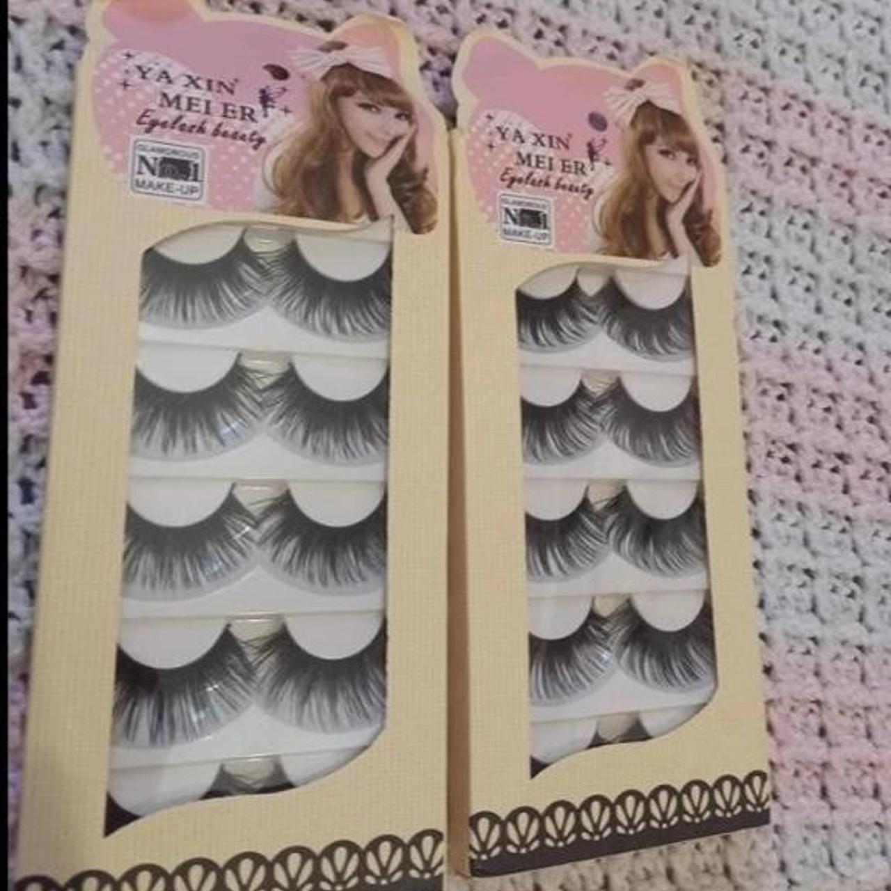 Gyaru eyelashes - Depop