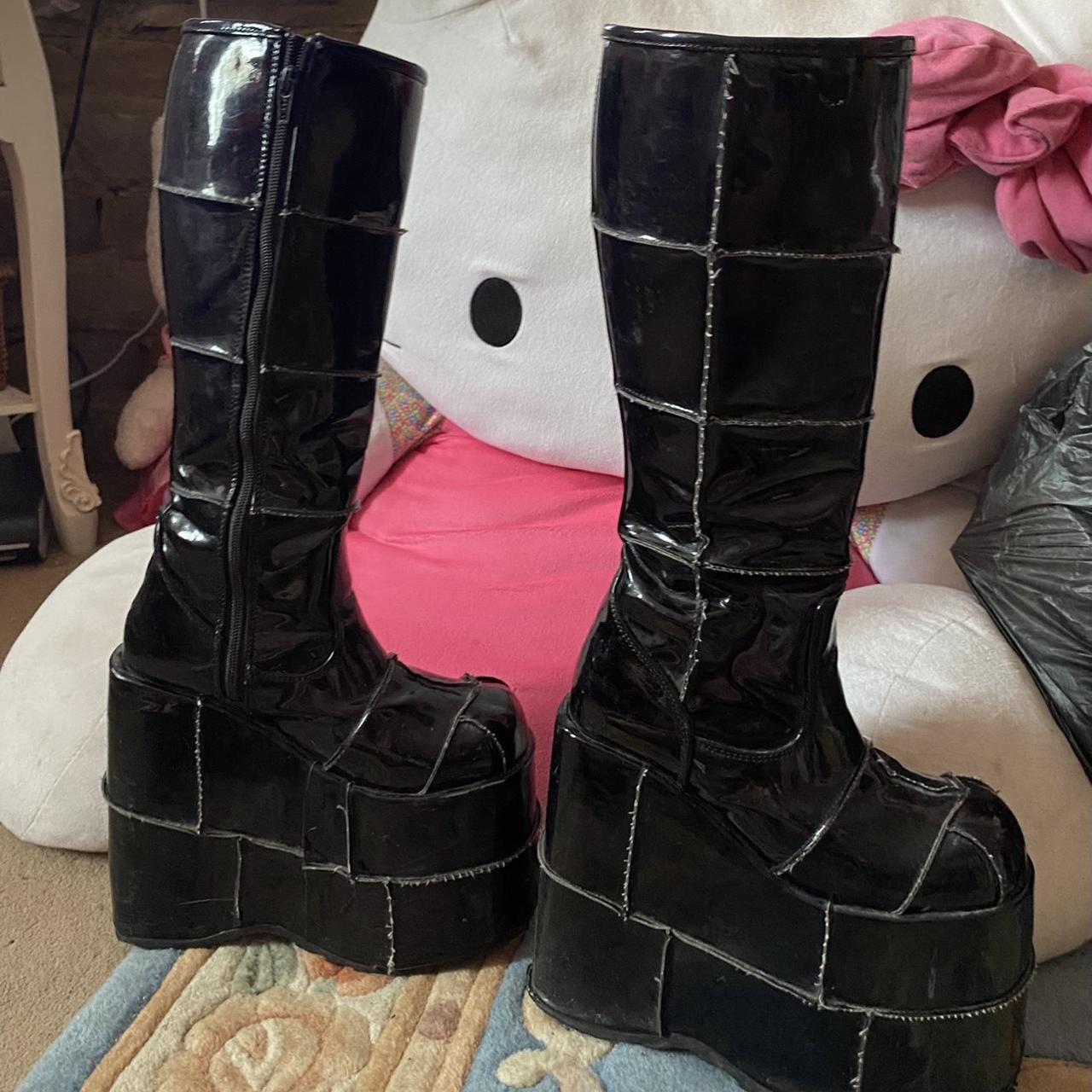 Black demonia stacks Had them for 3 years haven’t... - Depop