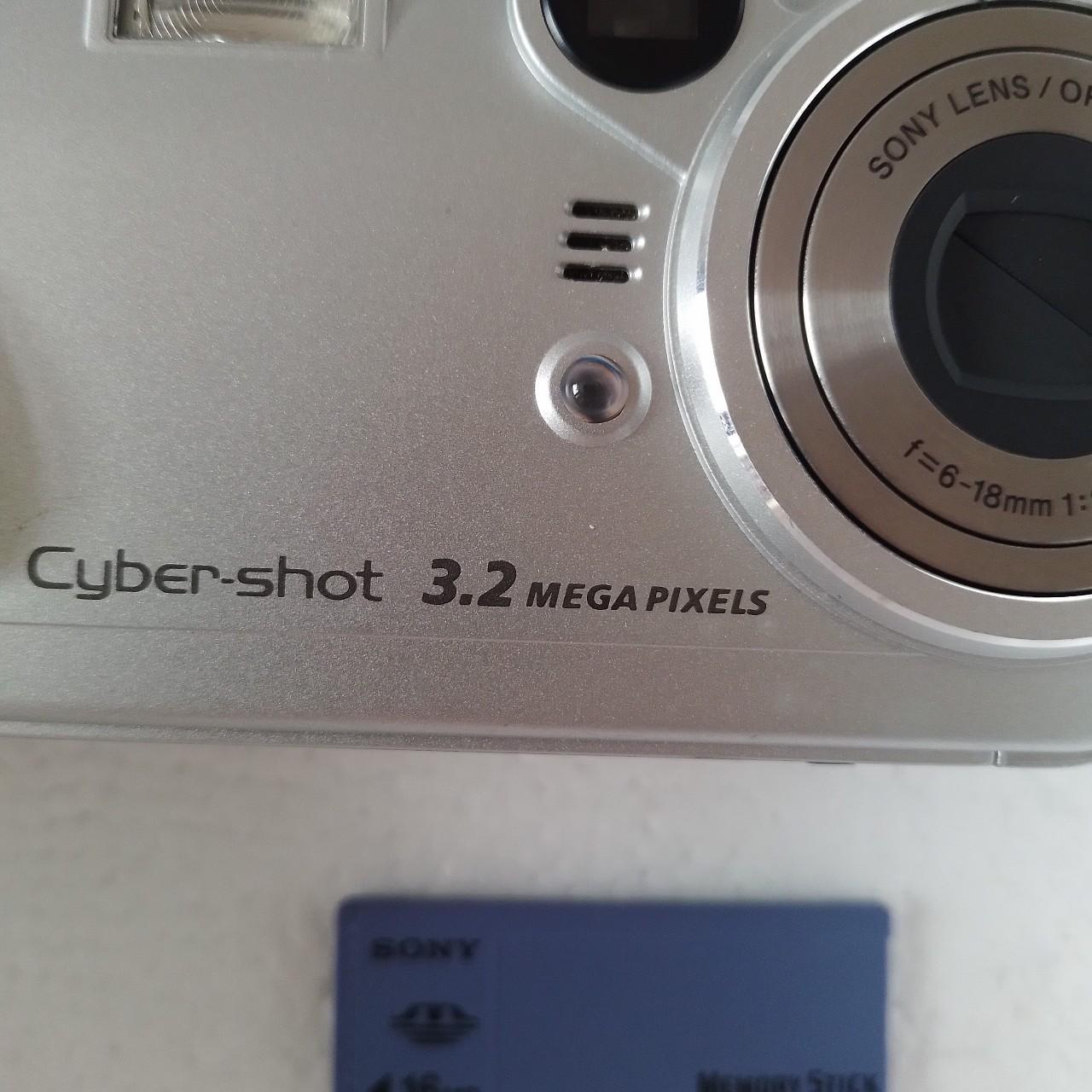 Digicam ccd sensor sony cypershot. In Great... - Depop