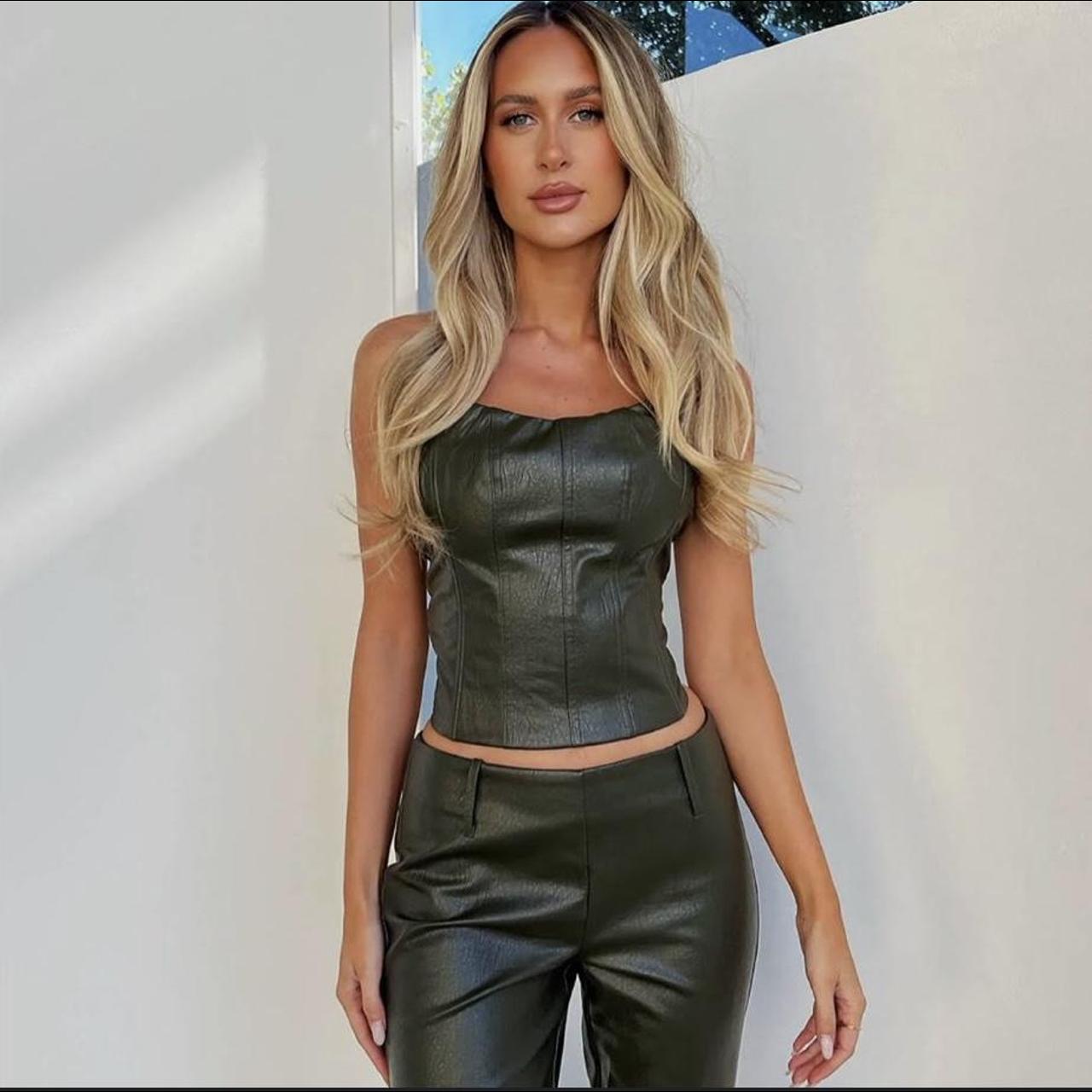 Tiger Mist Olive Green Leather set. Brand New with... - Depop