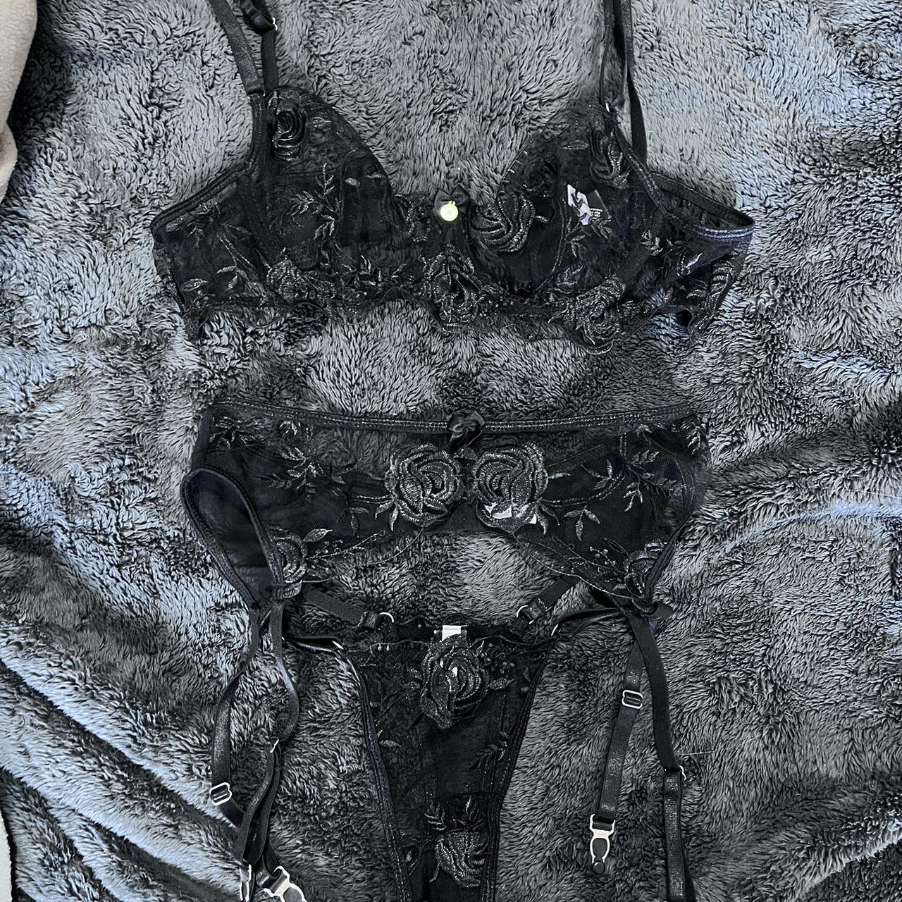 aurelia intimates venice lingerie set worn once... - Depop