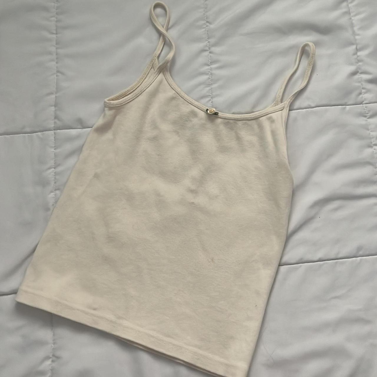 brandy melville top 🌸🌷, super cute basic for the... - Depop