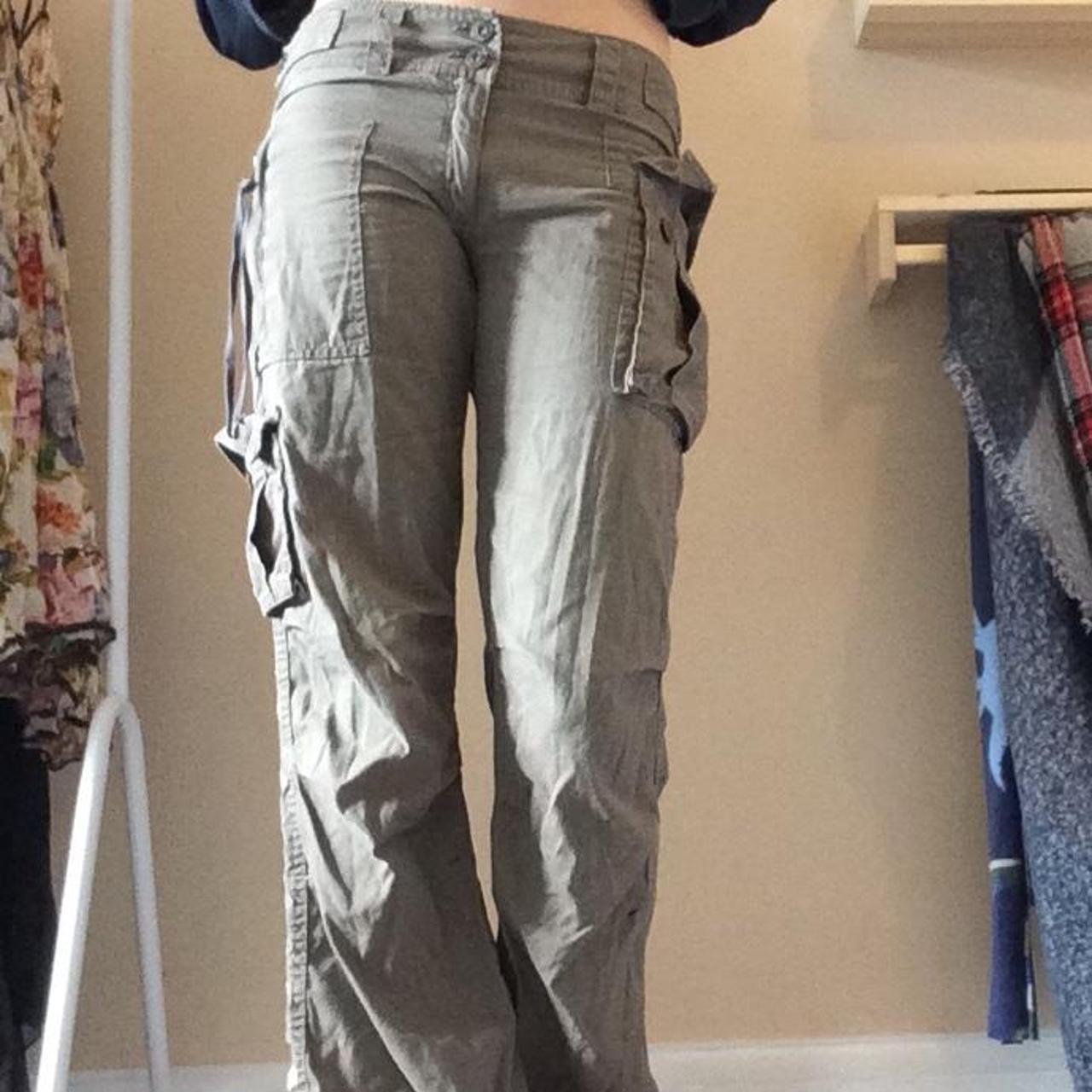 Y2K low rise cargo pants from bench Khaki with... - Depop