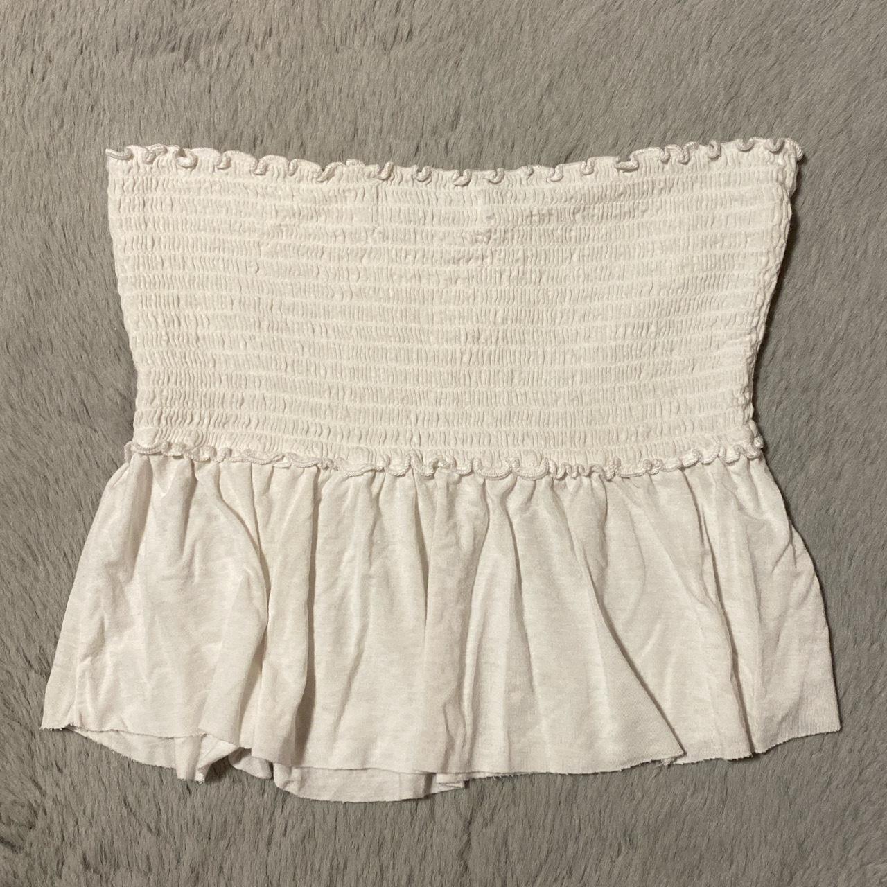 cutest white shrilled flowy tube top by hollister •... - Depop