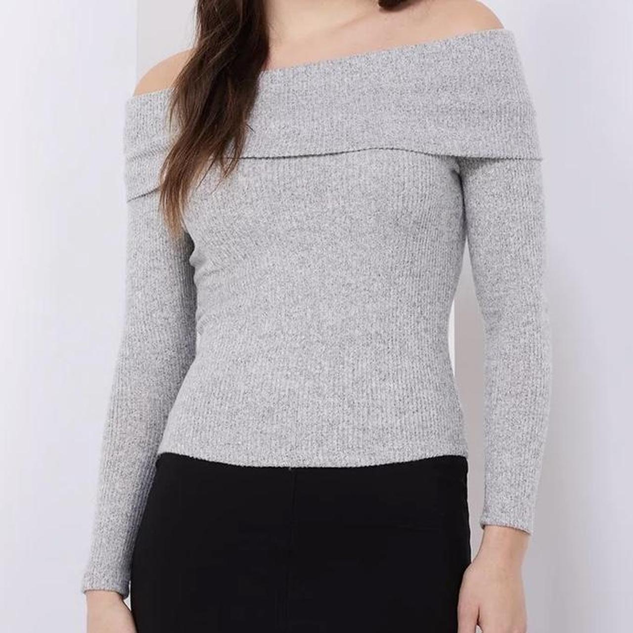 Super cute grey knit... - Depop
