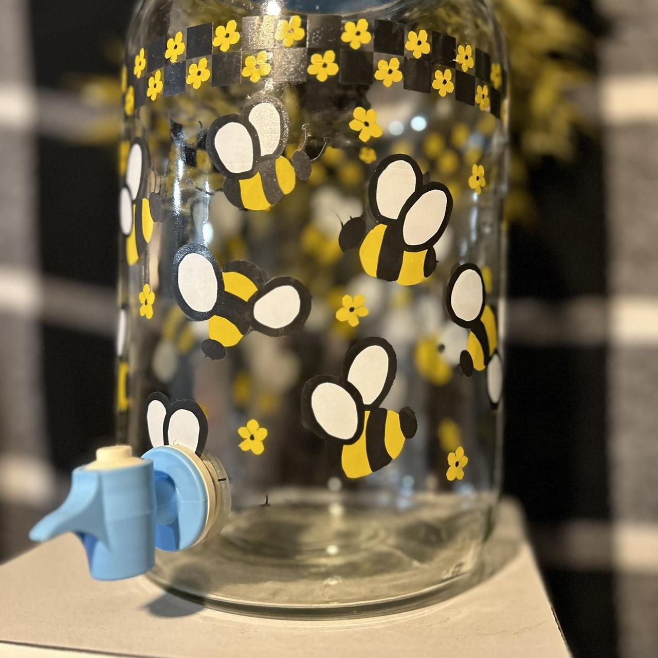Vintage Blue Bumble Bee Sun Tea Dispenser, Like New.... - Depop