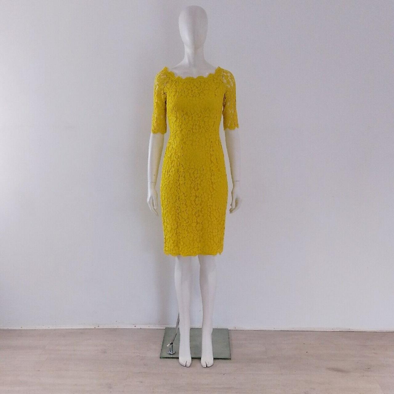 Hobbs Women's Yellow Dress | Depop