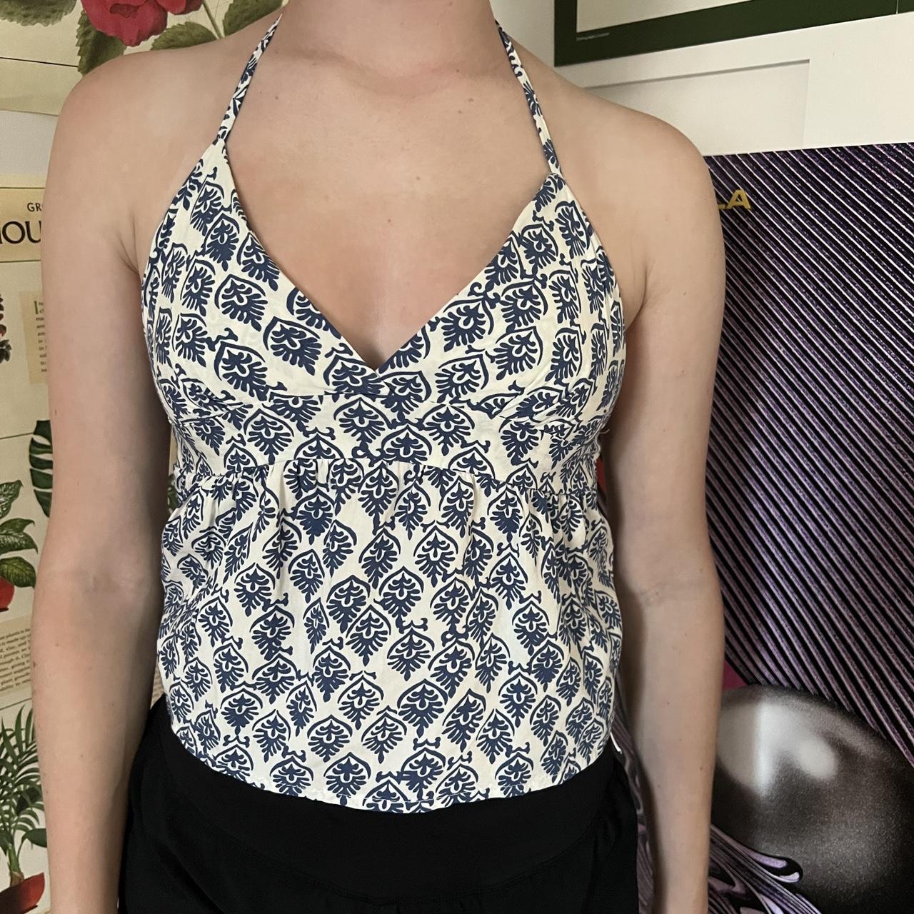 Subdued halter top ~ super cute pattern! ~ great... - Depop