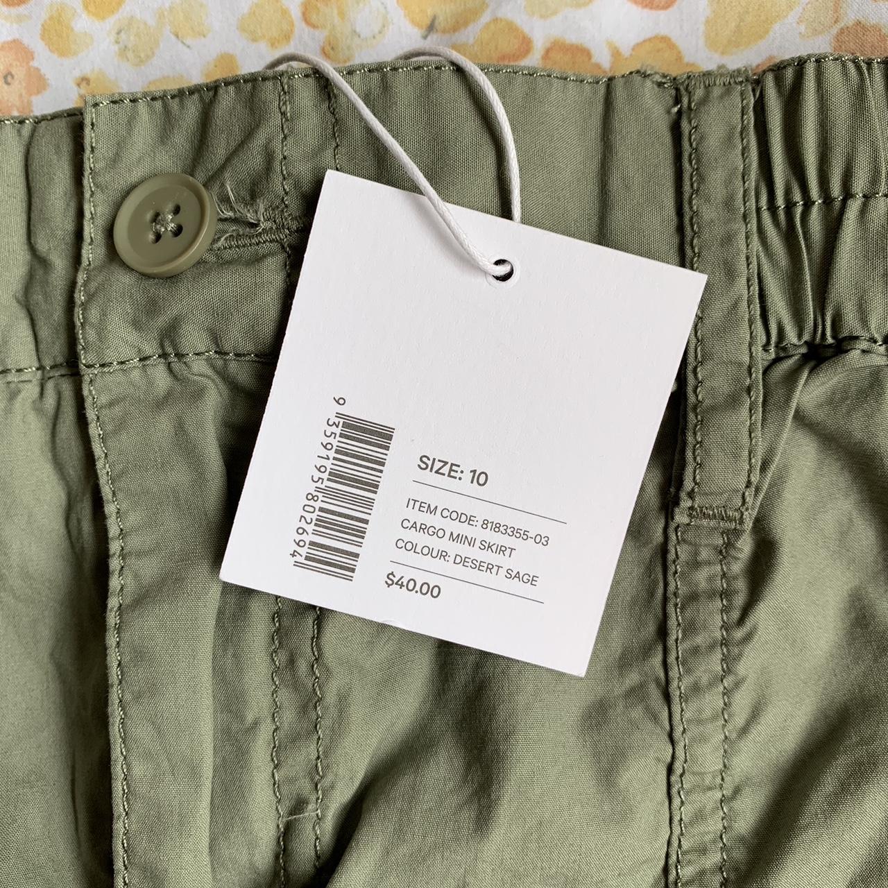 Supre cargo mini skirt New with tags Size 10 - Depop