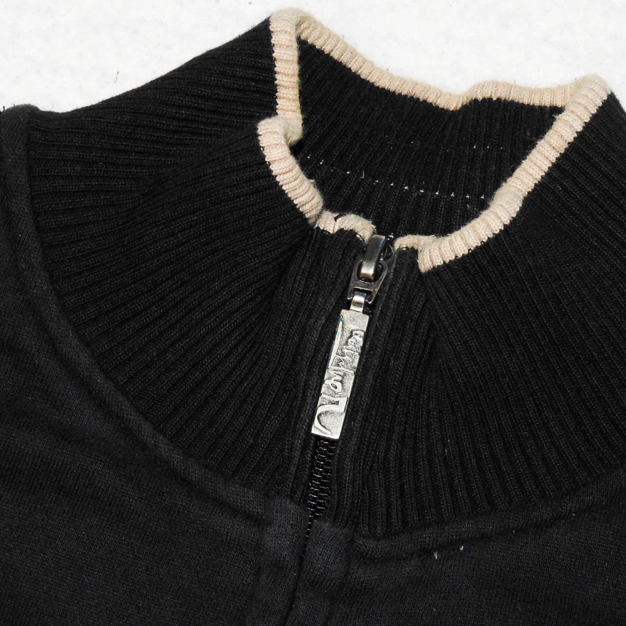 sick asf 2000s quiksilver zip up jumper in mens size... - Depop