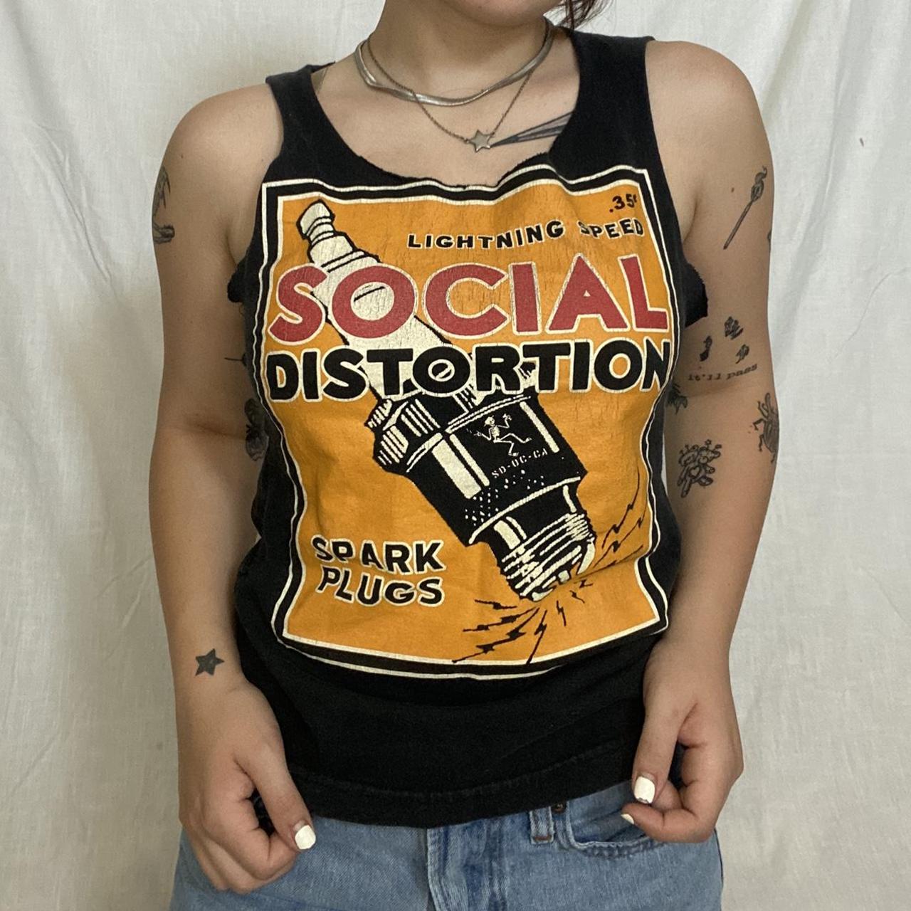 Market Women's Black and Yellow Vest | Depop