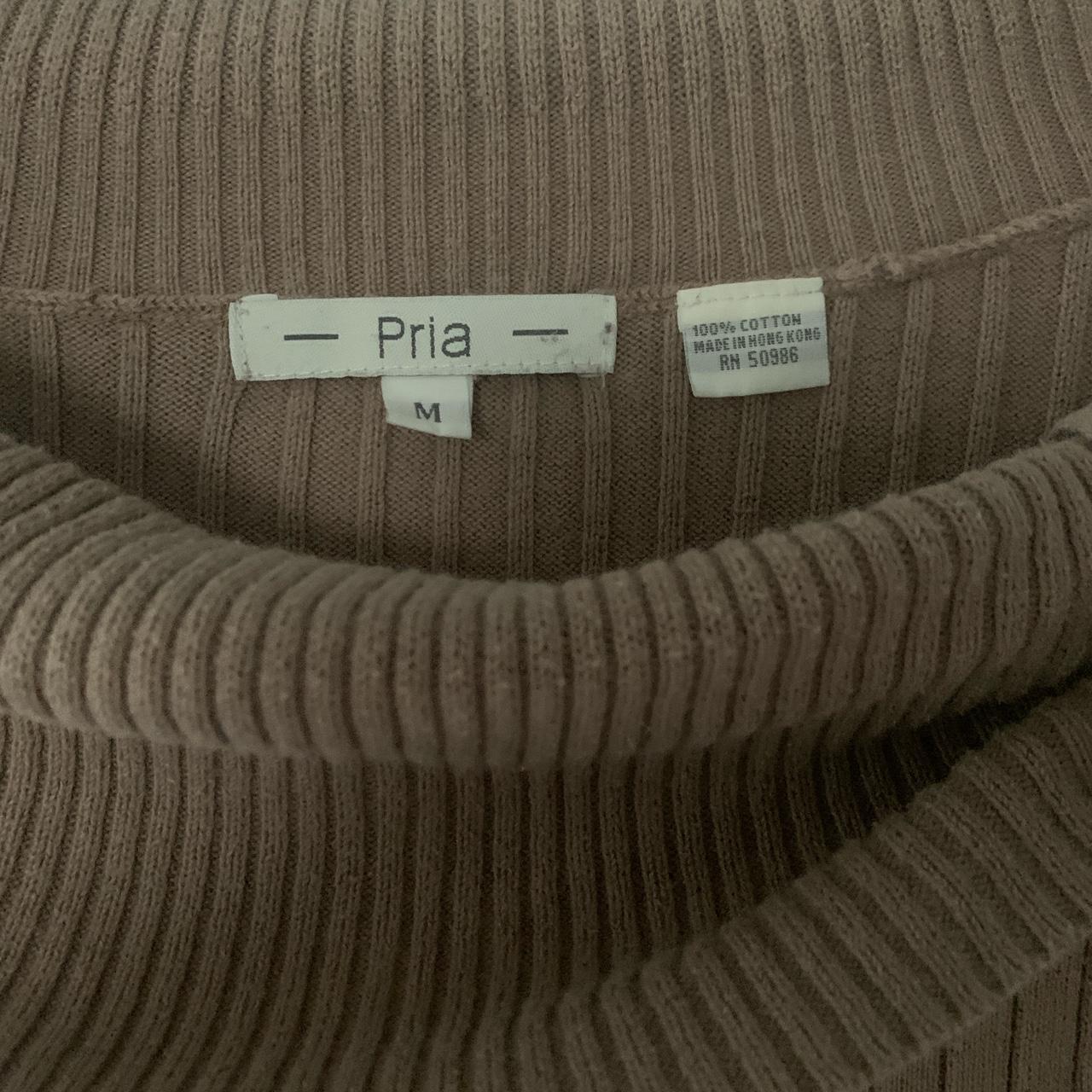 Rom Com Sweater ♀Pria, size M #00sromcom #Y2k... - Depop