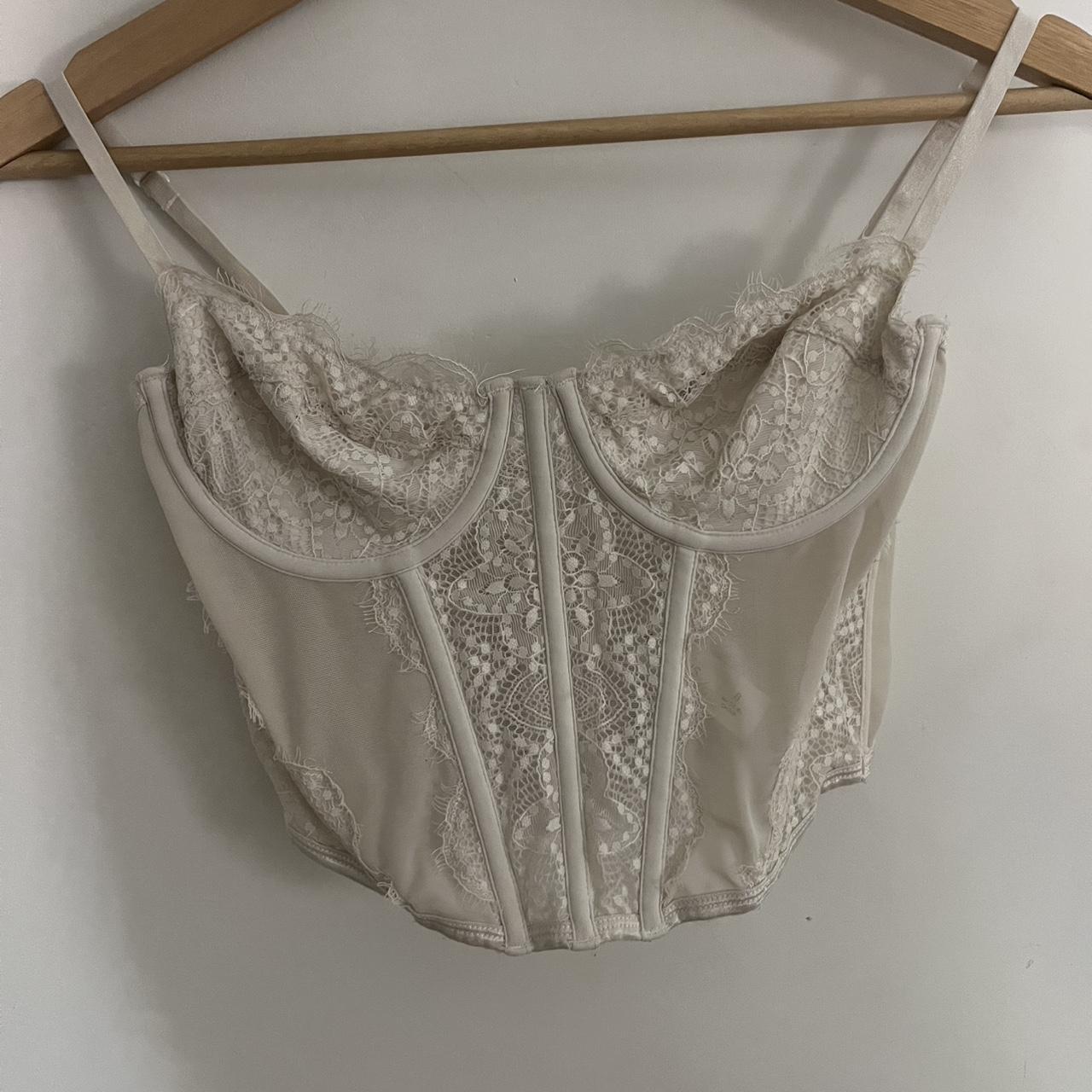 Glassons white lace corset, size 8 | Depop