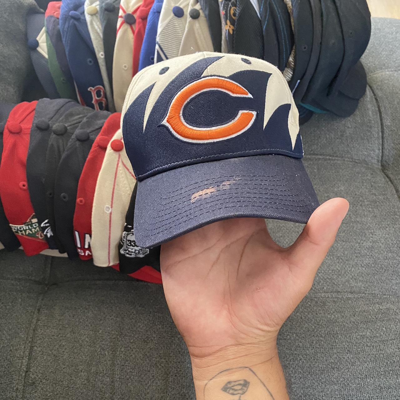 Vintage sharktooth Reebok Velcro strap back - Depop