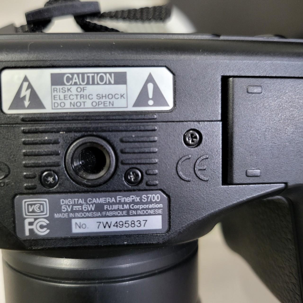 **Title**: " #Fujifilm #FinePix S700 #Digital... - Depop