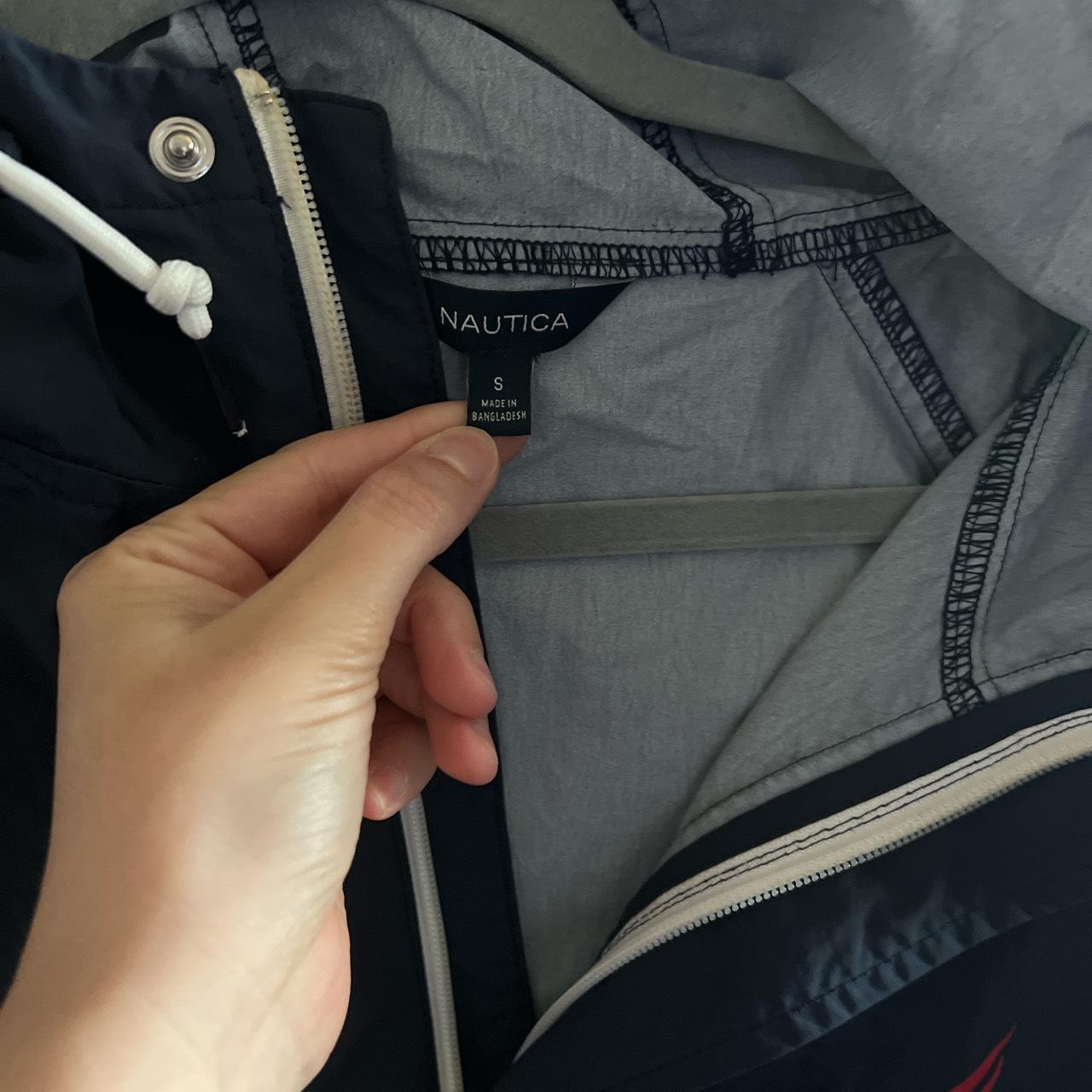 Nautica windbreaker ♡ 𝖼𝗅𝗈𝗍𝗁𝖾𝗌 𝖺𝗋𝖾 𝗋𝖾𝖼𝗈𝗆𝗆𝖾𝗇𝖽𝖾𝖽 2 𝖻𝖾... - Depop