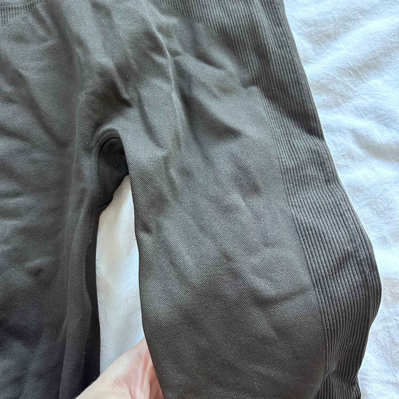 brown Setactive workout set top size small bottoms... - Depop