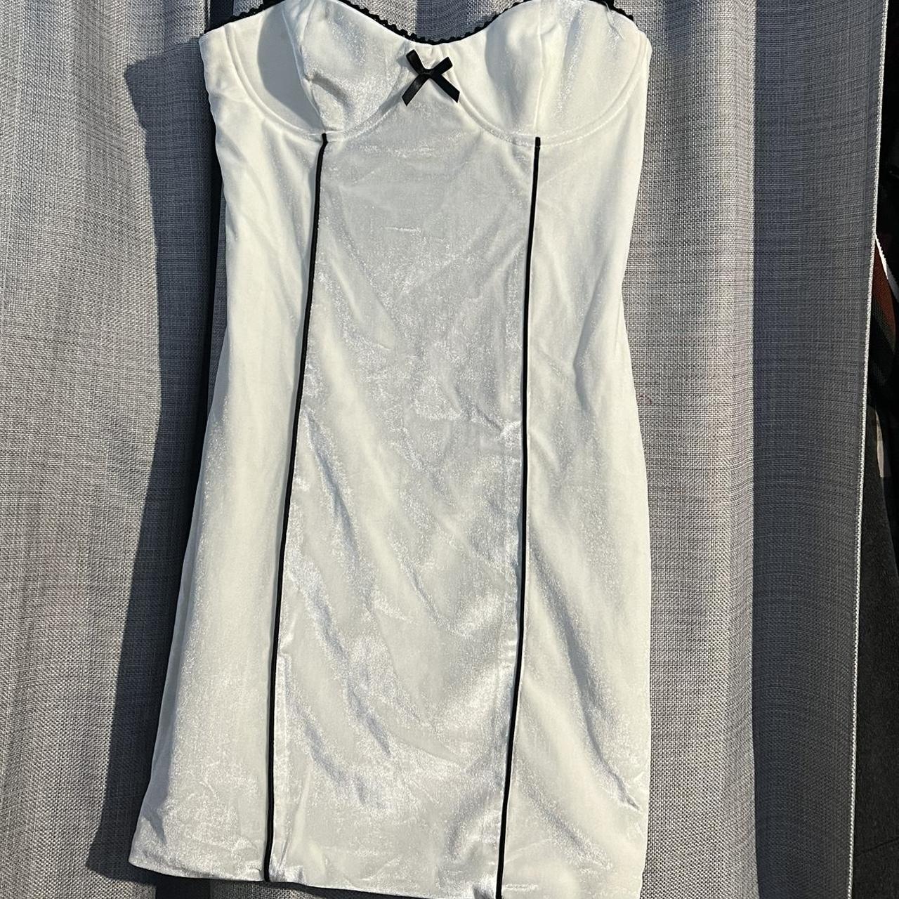 BRAND NEW! never worn Meshki Dress. (Amber X Meshki... - Depop