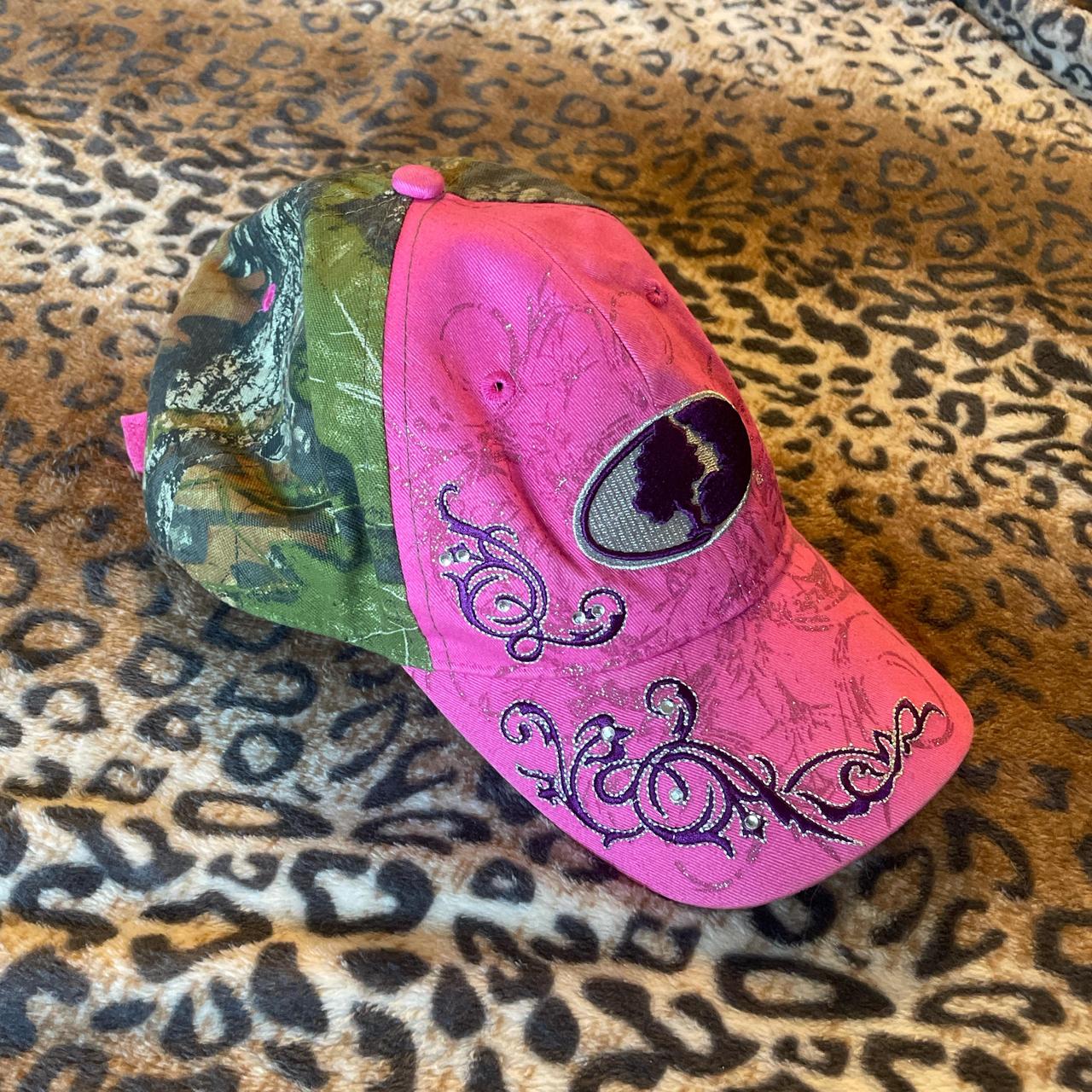 Y2K MCBLING CAMO AND PINK HAT💋 Very cute, reminds... - Depop