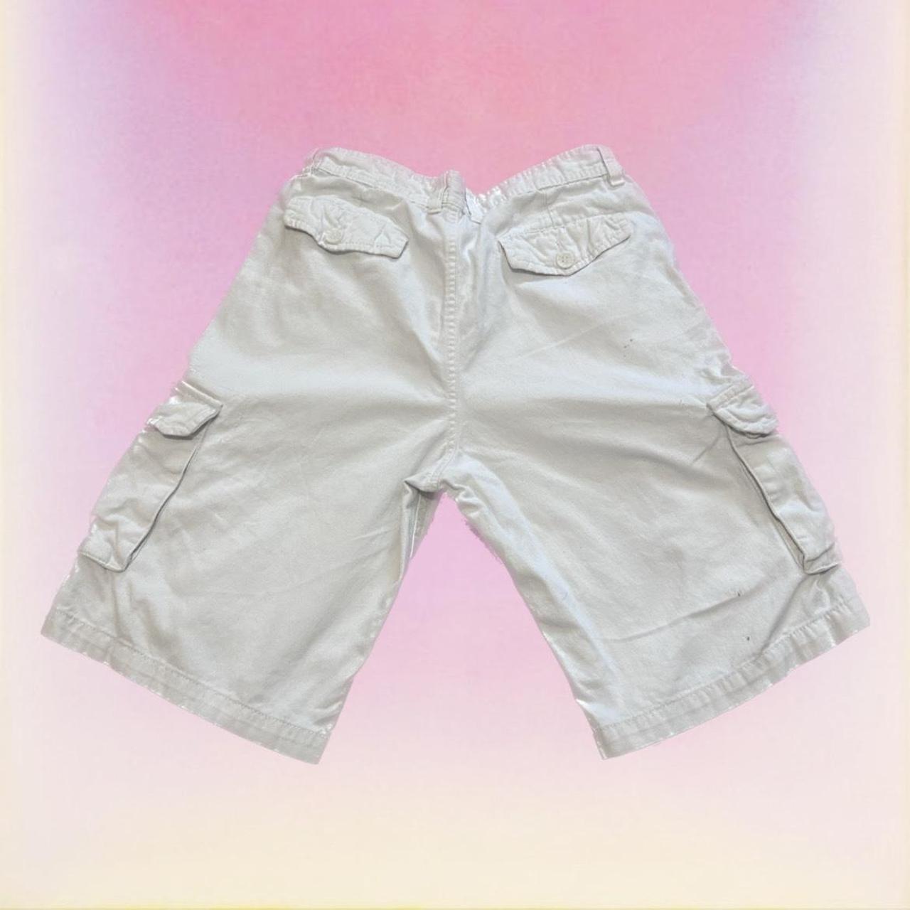 white cargo jorts ★ size : 16 minor stains shown in pic - Depop