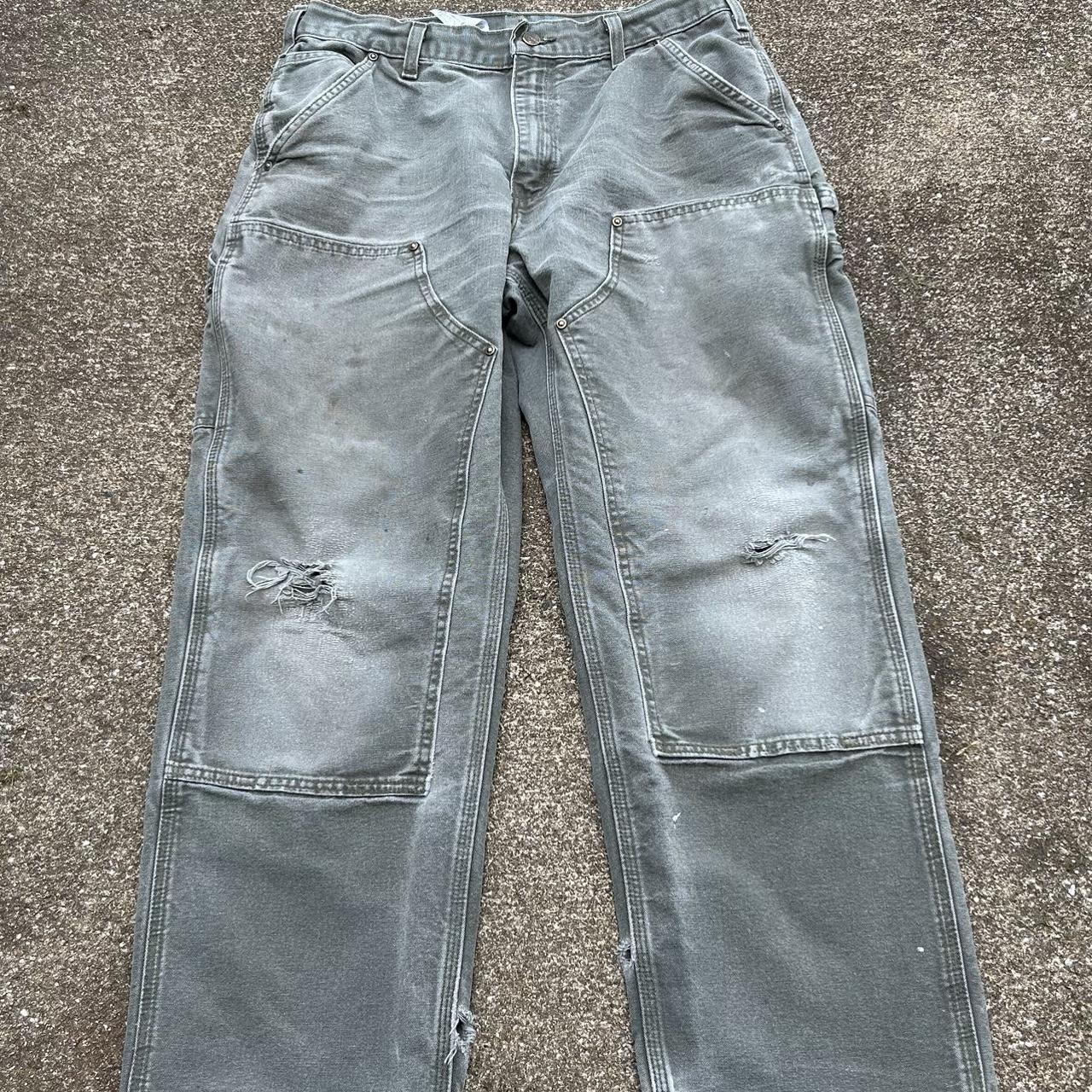 Carhartt B136 MOS 32x28(tag says 34x30) original... - Depop