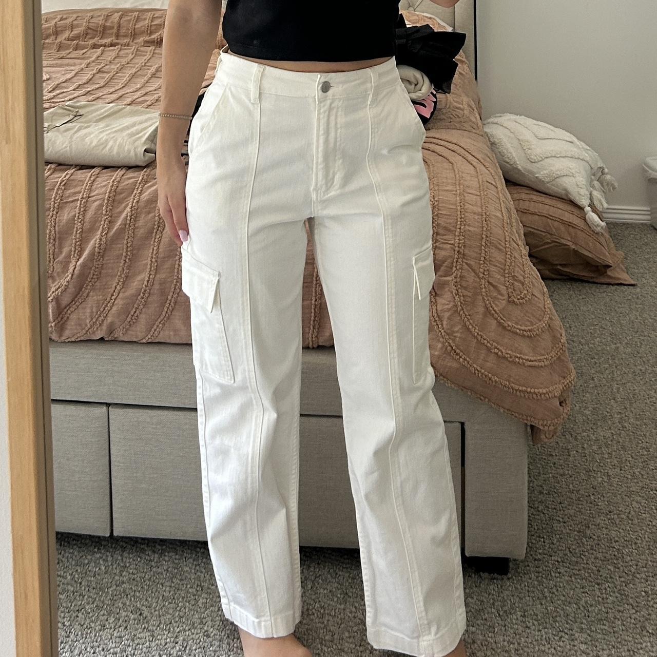 White cargos glassons | Depop