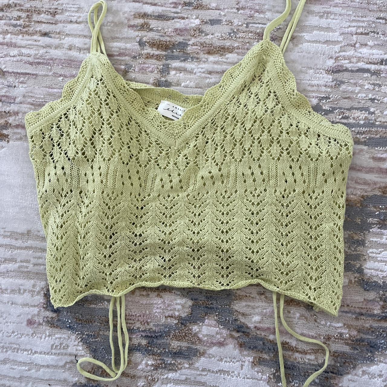 American Threads Women's Crop-top | Depop