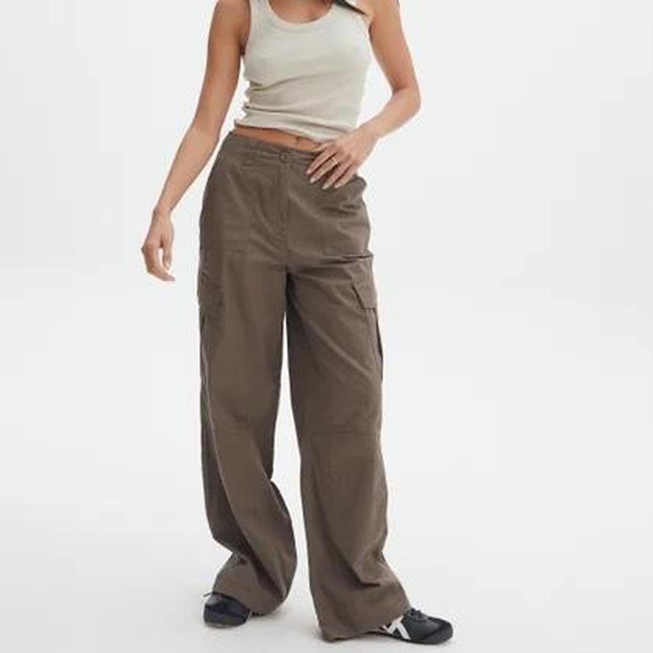 GLASSONS mid rise puddle cargo pant in susan soil... - Depop