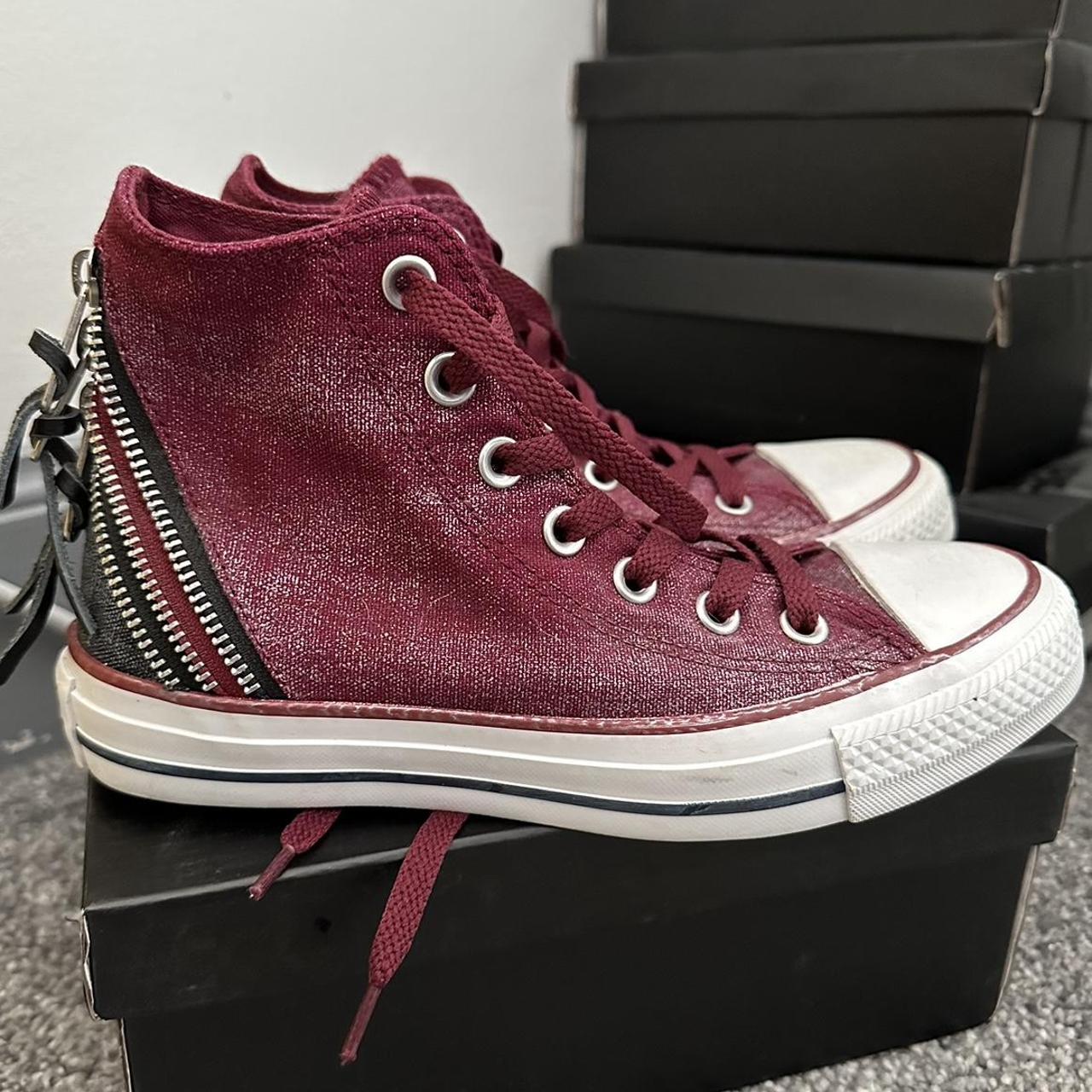 Converse Women's Burgundy and Red Trainers | Depop