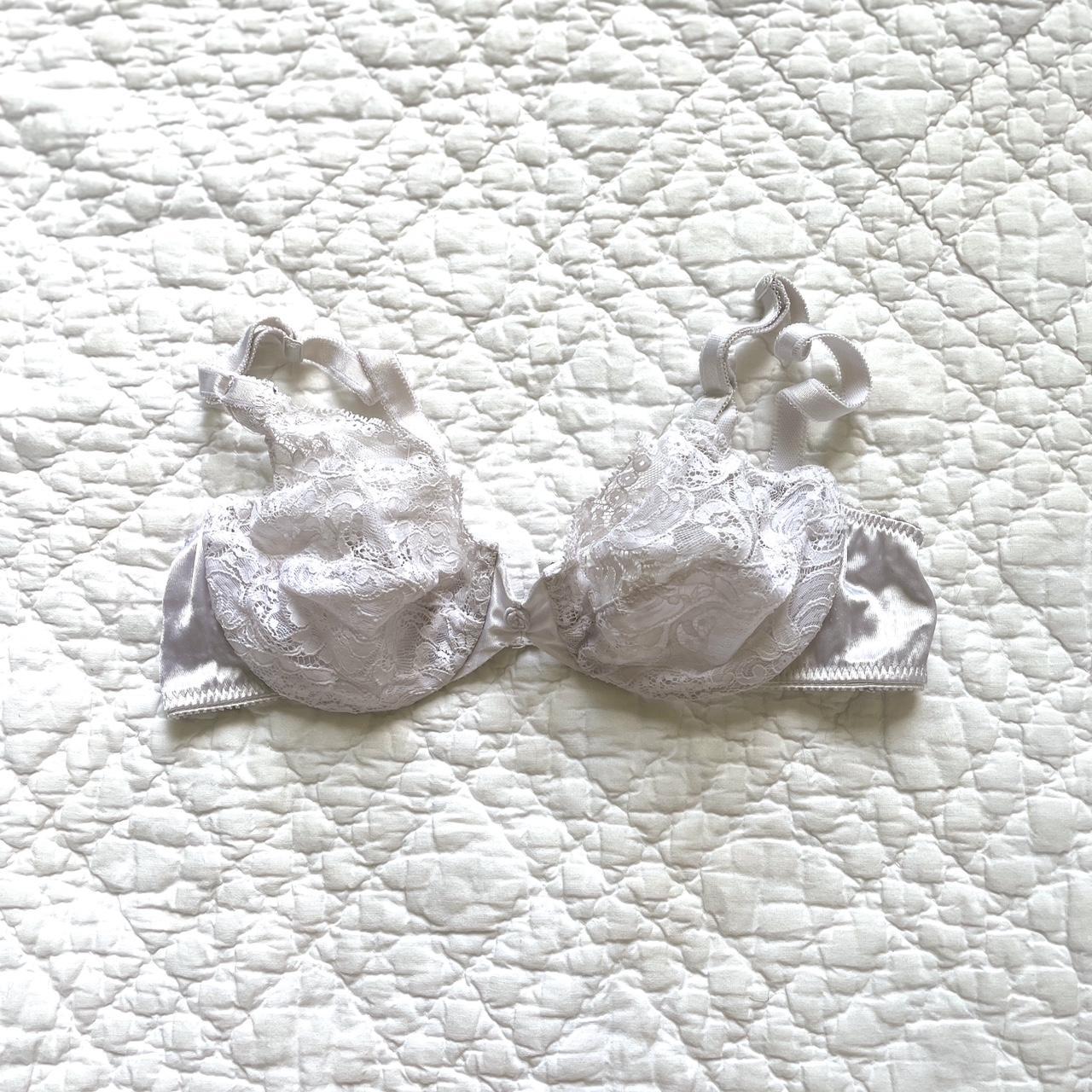 Vintage Lace Dainty Bra White Lace Vintage Dainty... - Depop