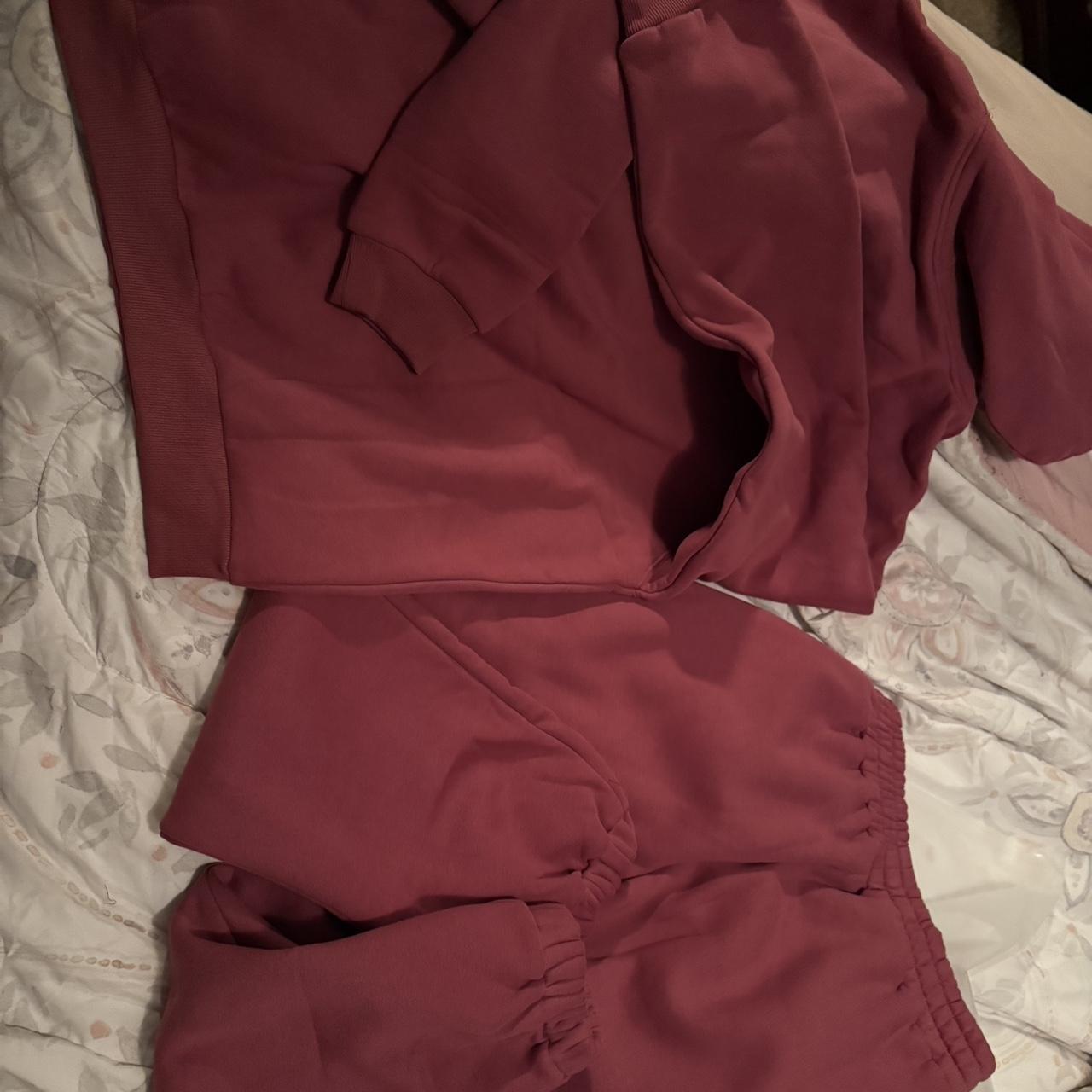 Berry comfrt set never worn Did not like the fit on... | Depop