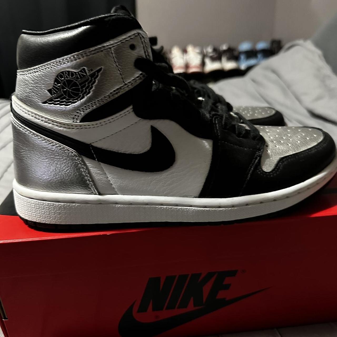 Nike Men's Silver Trainers | Depop